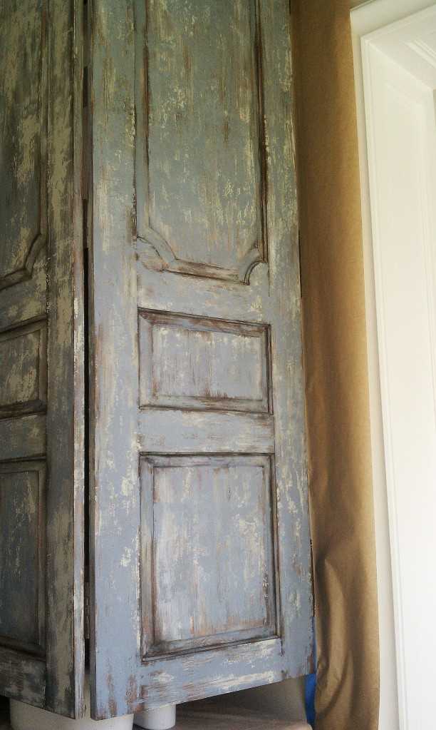 Detail-of-TV-Cabinet - Lucas Eilers